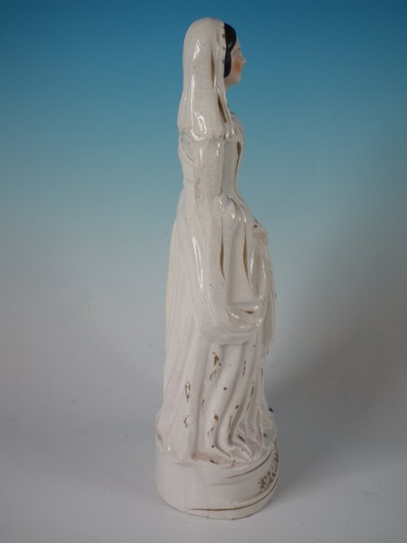 Staffordshire Pottery Florence Nightingale Figure